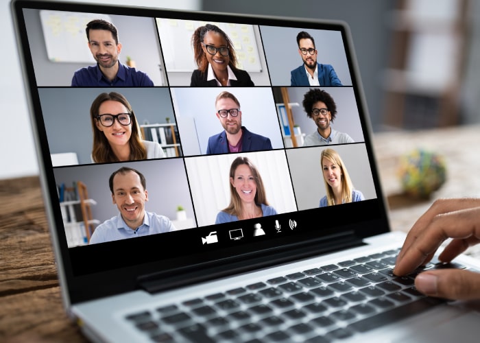 The Evolution of Leadership Styles in the Age of Remote Work | blog